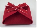 Make a Folded Felt Gift Box Tutorial – Felting